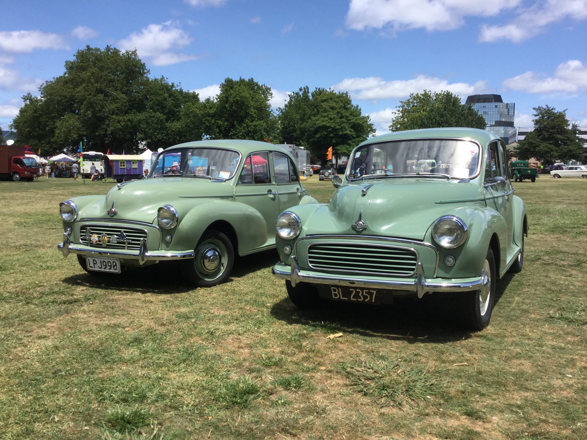 Dual Personality Minors in New Zealand – Dual personality morris minors